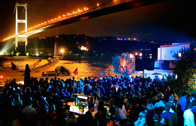 Summer's specials - TOOISTANBUL, visit Istanbul, planning stay at Istanbul